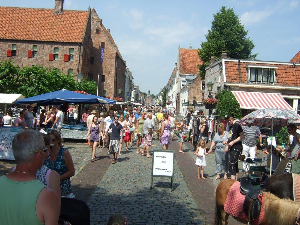 Pinkstermarkt Elburg 2025 | Hollandse Markten